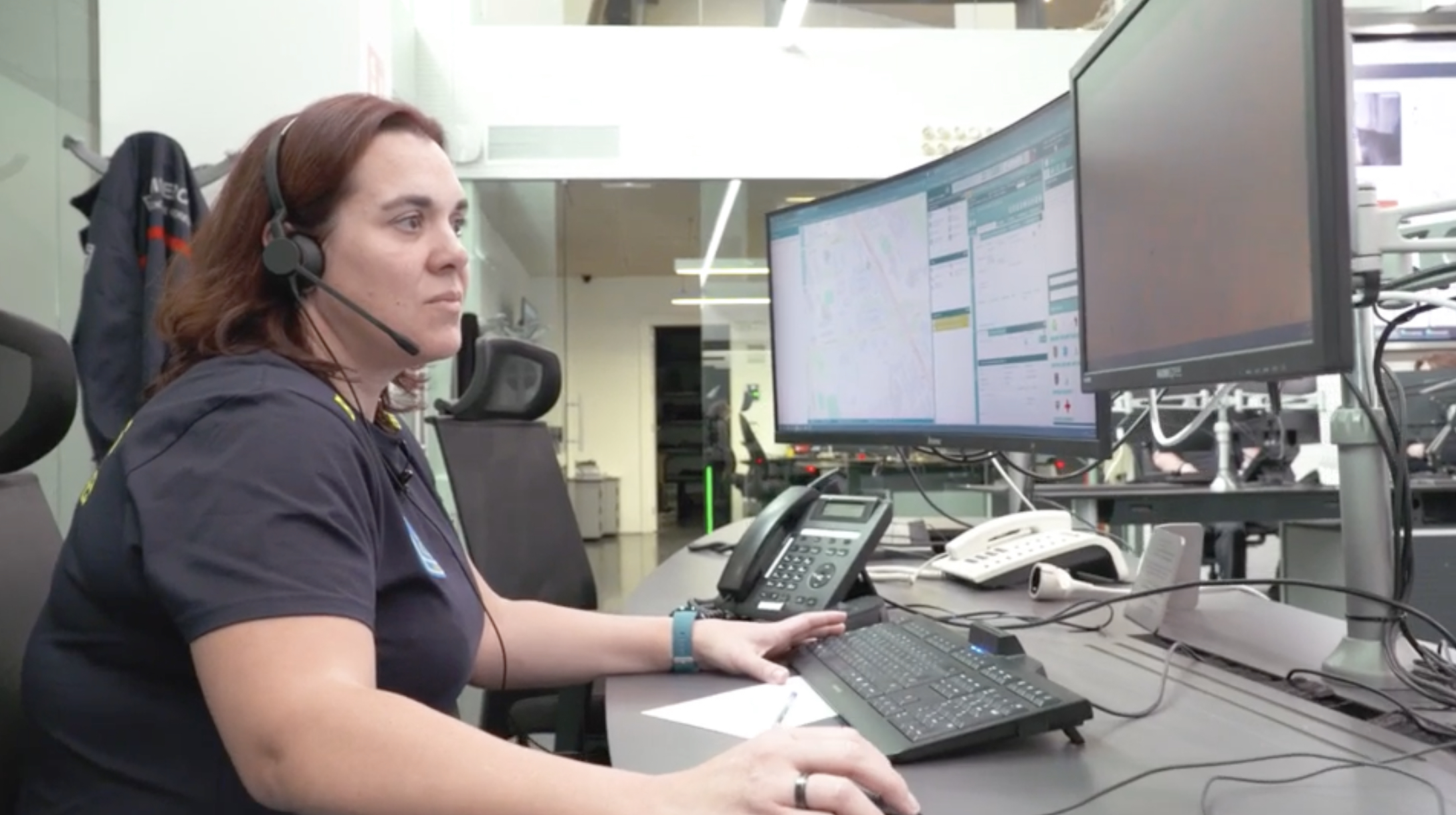 ¿Quién está tras el teléfono 112 Extremadura?. Nos colamos en el Centro ...