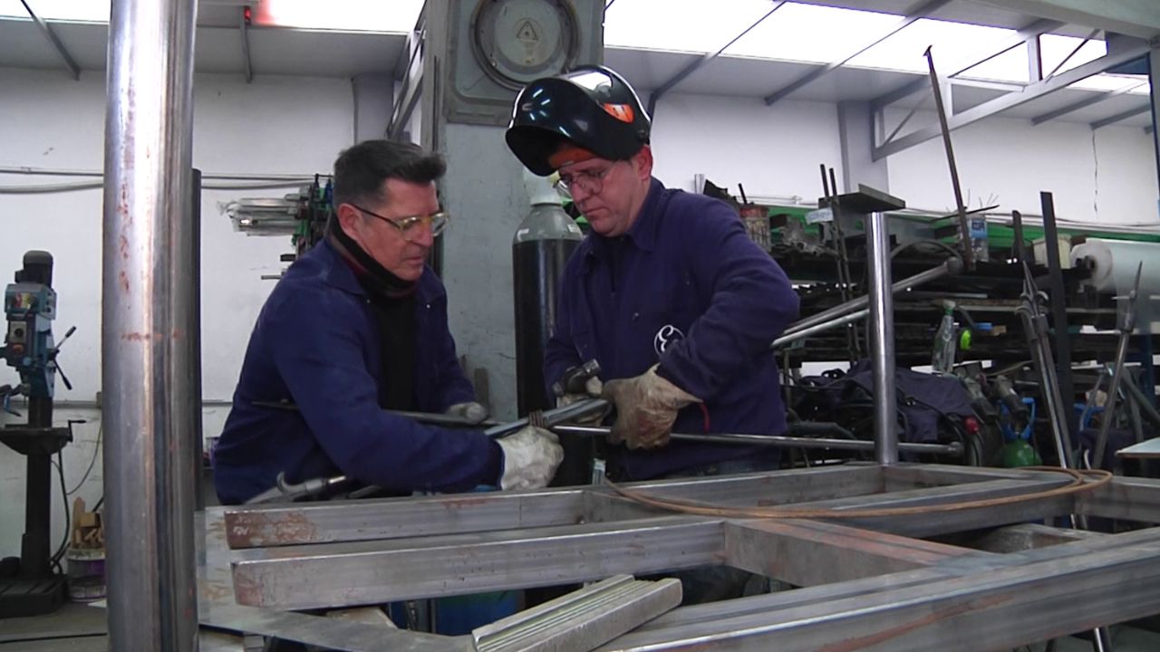 Cansancio, palidez o caída del pelo: la anemia y sus síntomas más ...