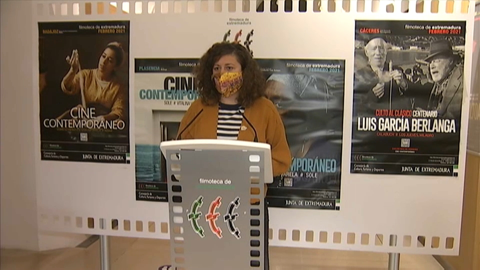 Berlanga reabre las proyecciones de la Filmoteca de Extremadura | Canal ...