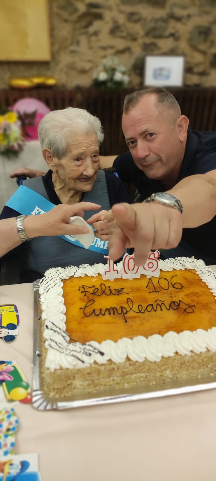 Isidra cumple 106 años y ha superado dos veces el covid | Canal Extremadura