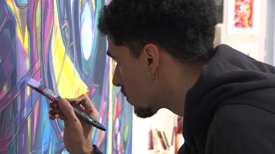 ENTREVISTA: Adrián Rolo expone por primera vez en solitario | Canal ...