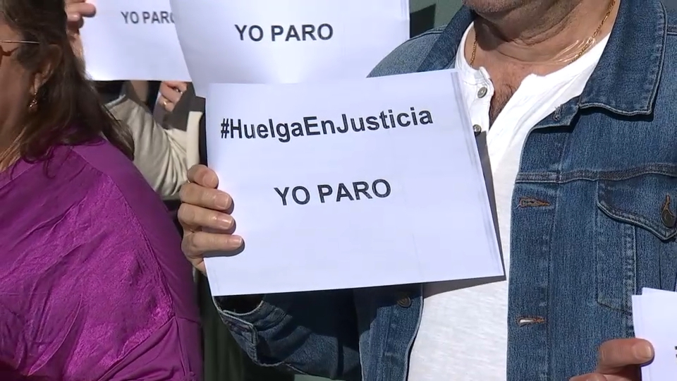 Gobierno, Jueces y Fiscales negocian para evitar una nueva huelga que podría incrementar el ...