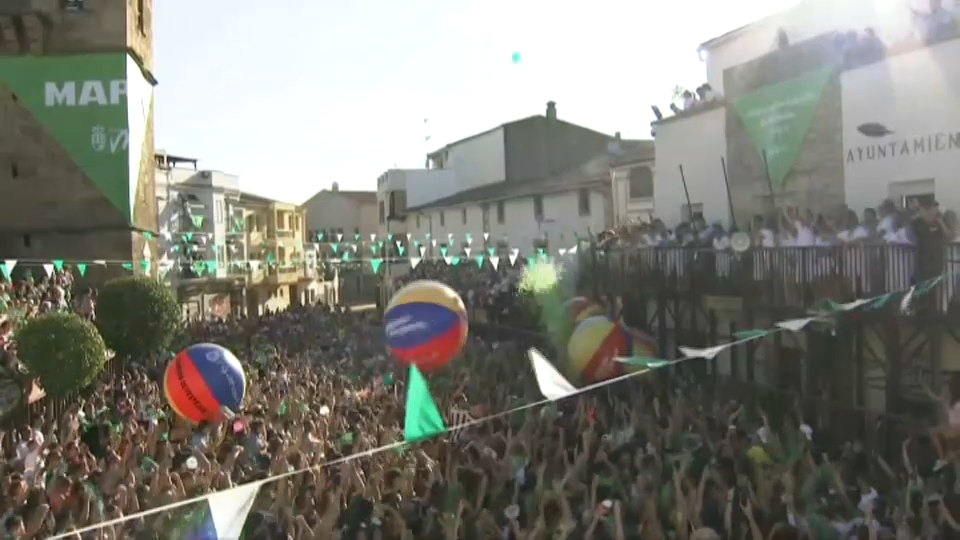La multitud y el chupinazo, marcan el inicio de San Buenaventura en ...