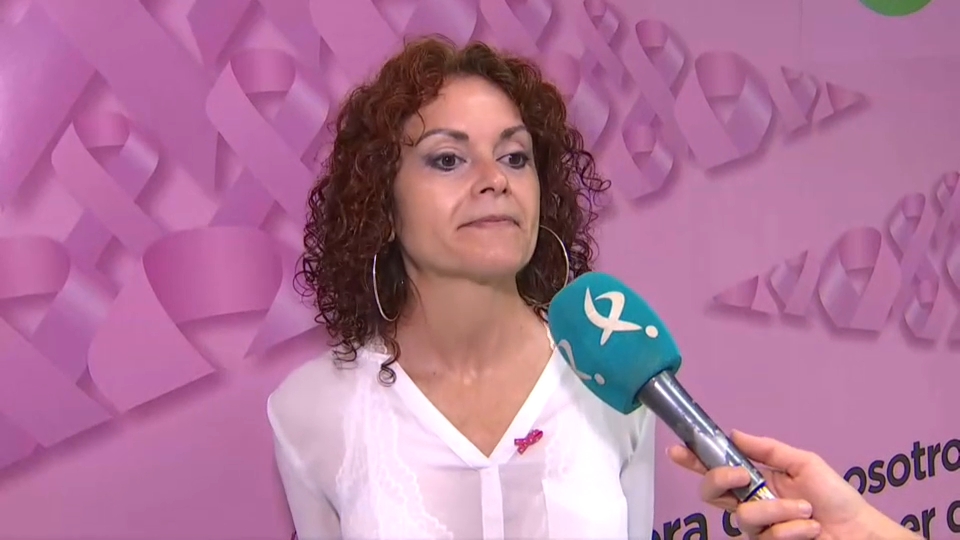 Fátima, superviviente de cáncer de mama: "En un año el bicho no crece ...