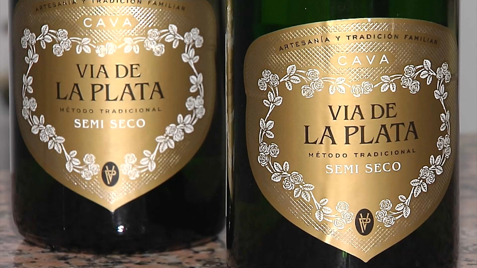 El mejor cava del país es extremeño y está de aniversario | Canal ...