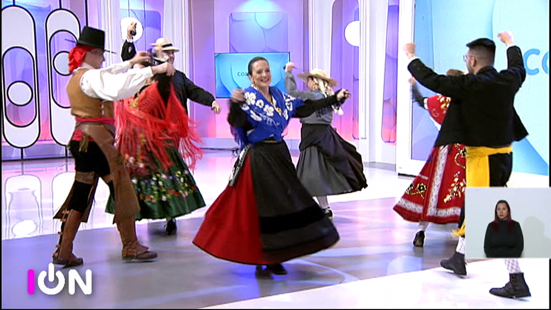 El Fandango Extremeño bailado por La Antigua por sus 40 años de ...