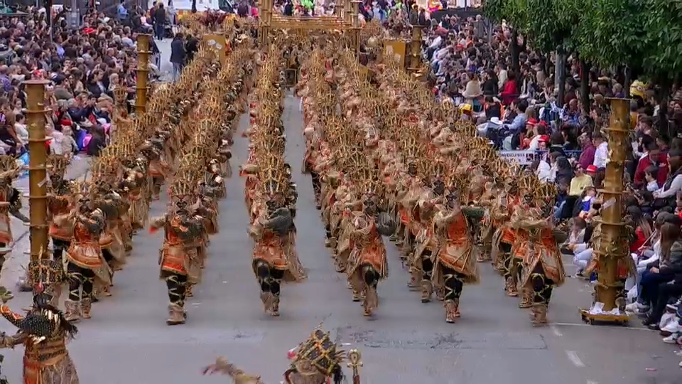 EL VAIVÉN | DESFILE | Carnaval de Badajoz | 2024 | Canal Extremadura